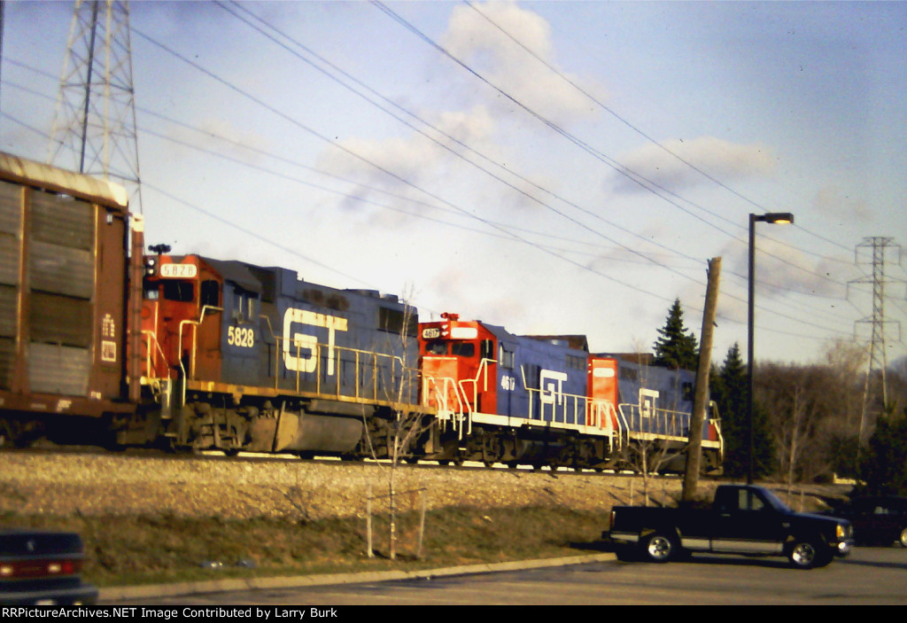 GP38-2